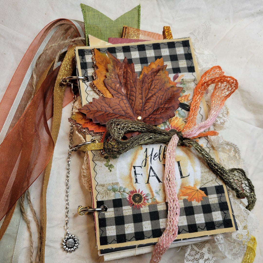 Gorgeous Autumn Junk Journal Filled With Leaves, Tea Dyed Pages and ...