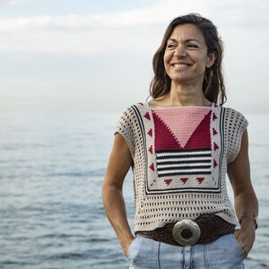 Coco Boxy Top Crochet Pattern, Tapestry, All Sizes, Intarsia, PDF ...