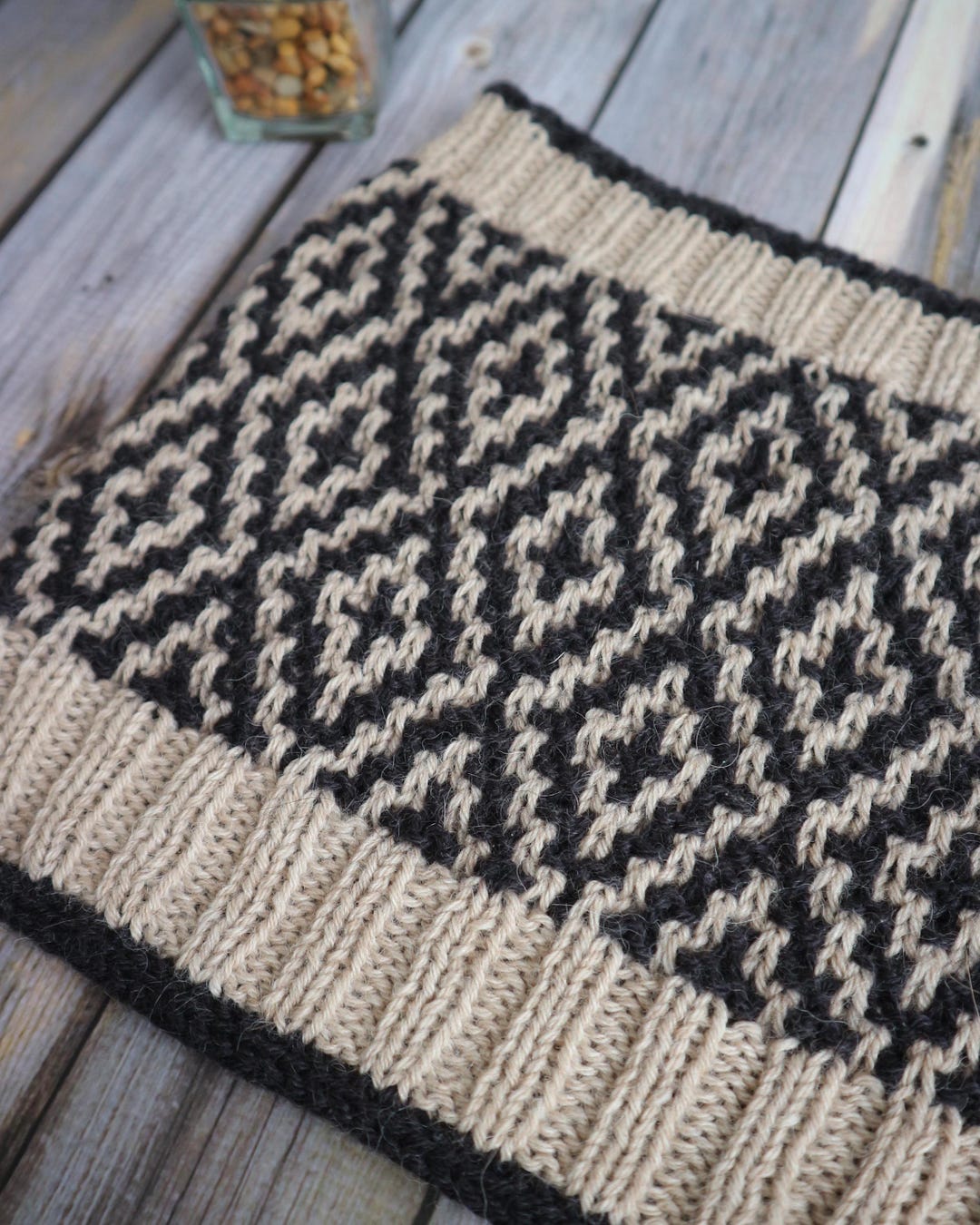 Pampa Cowl Mosaic Knitting Pattern by Cecilia Losada, Learn to Knit in ...