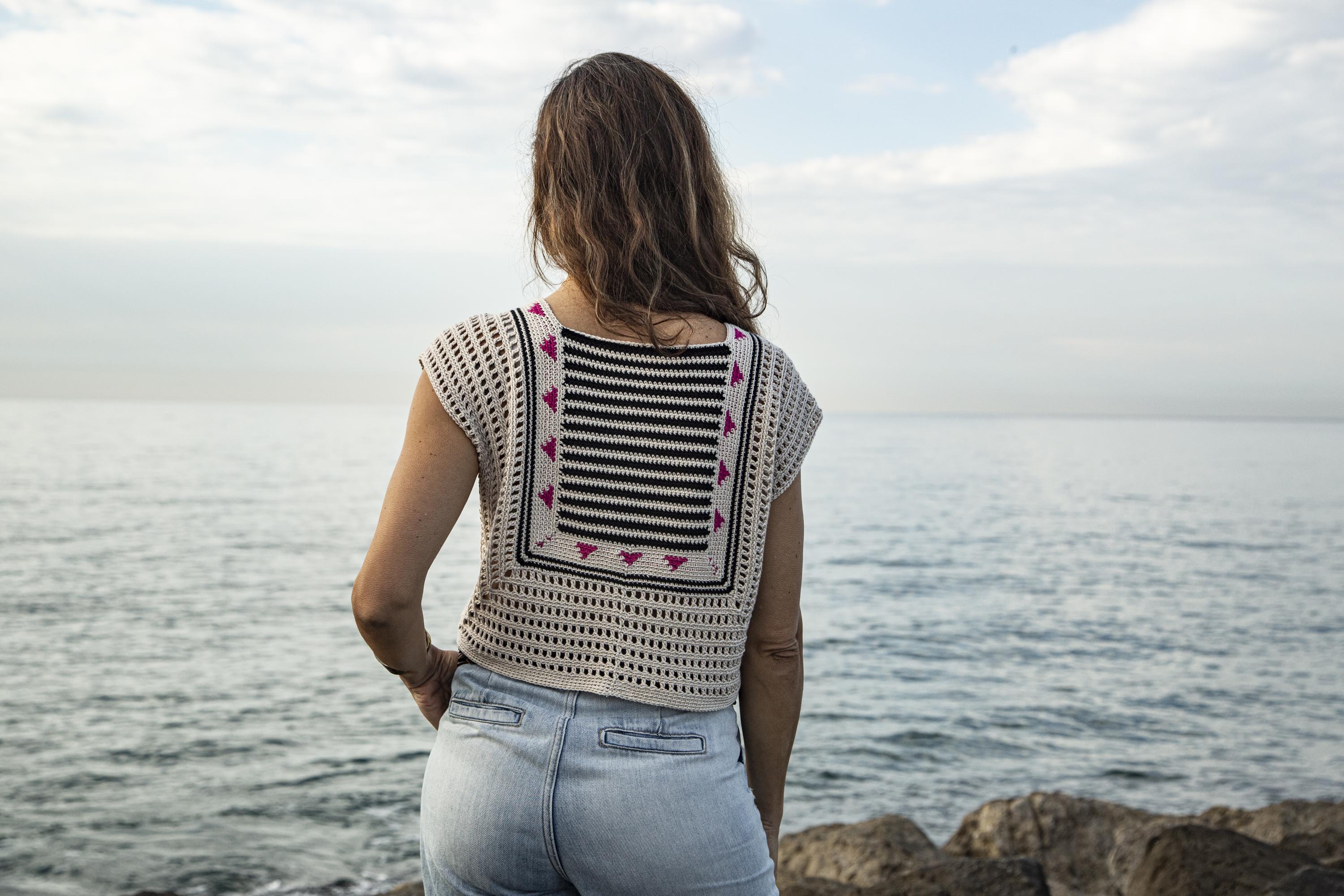 Coco Boxy Top Crochet Pattern, Tapestry, All Sizes, Intarsia, PDF ...