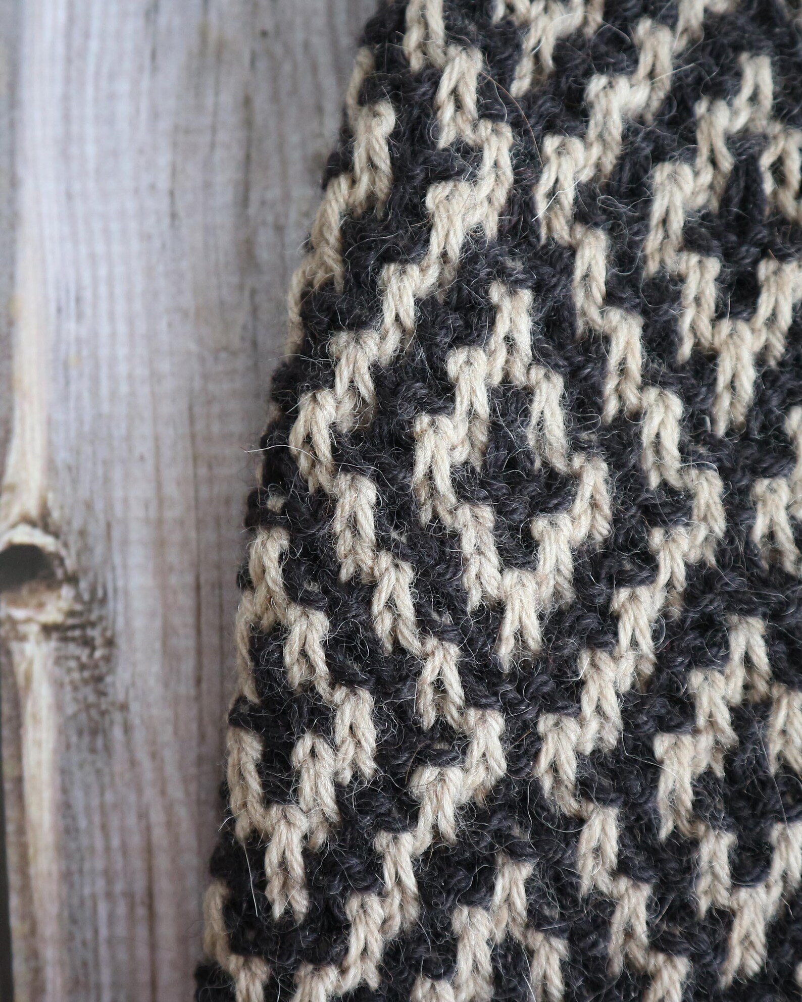 Pampa Cowl Mosaic Knitting Pattern by Cecilia Losada, Learn to Knit in ...