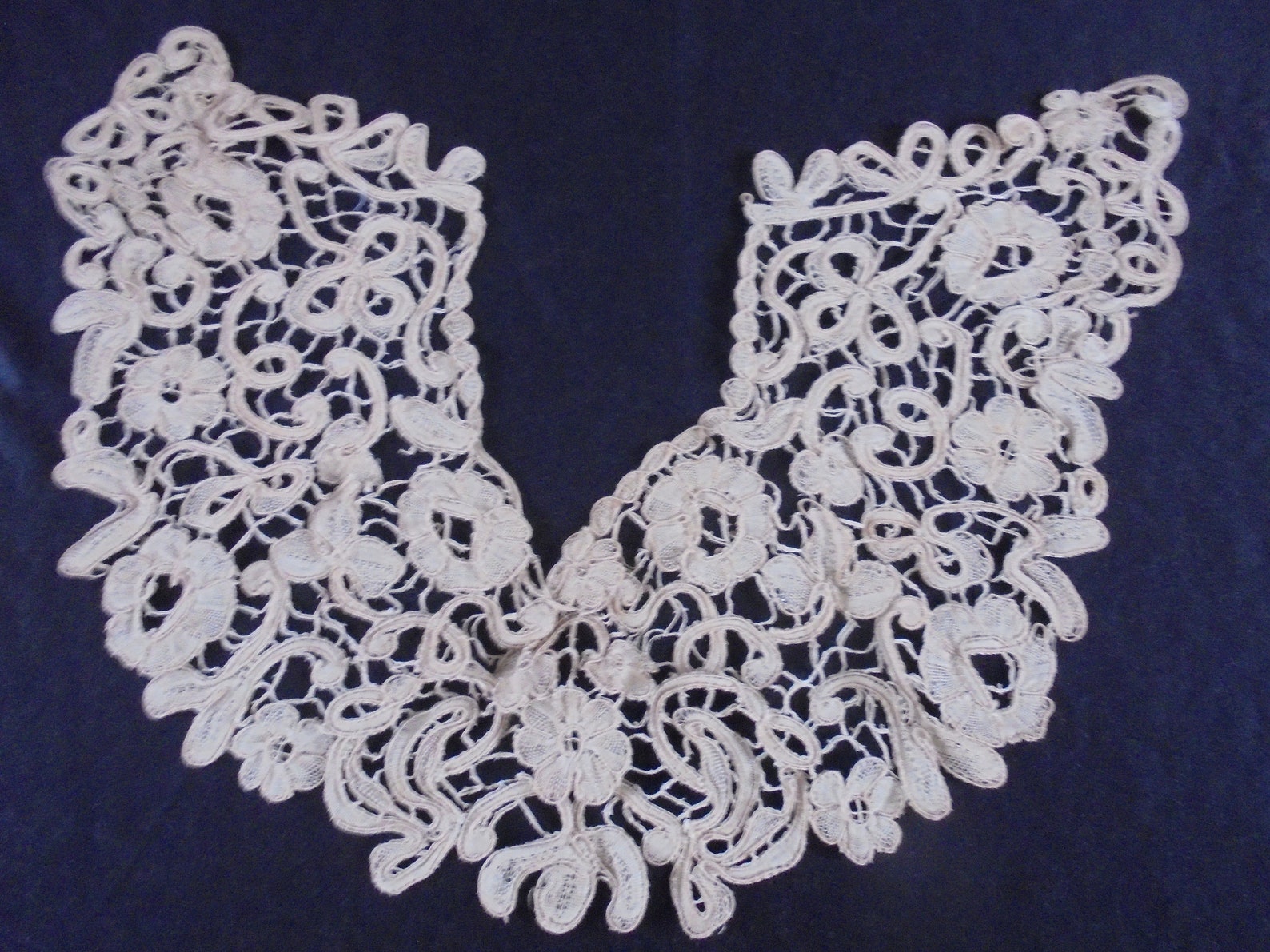 Victorian Ladies Collar Ca 1900/antique Collar Made of Beautiful Ecru ...