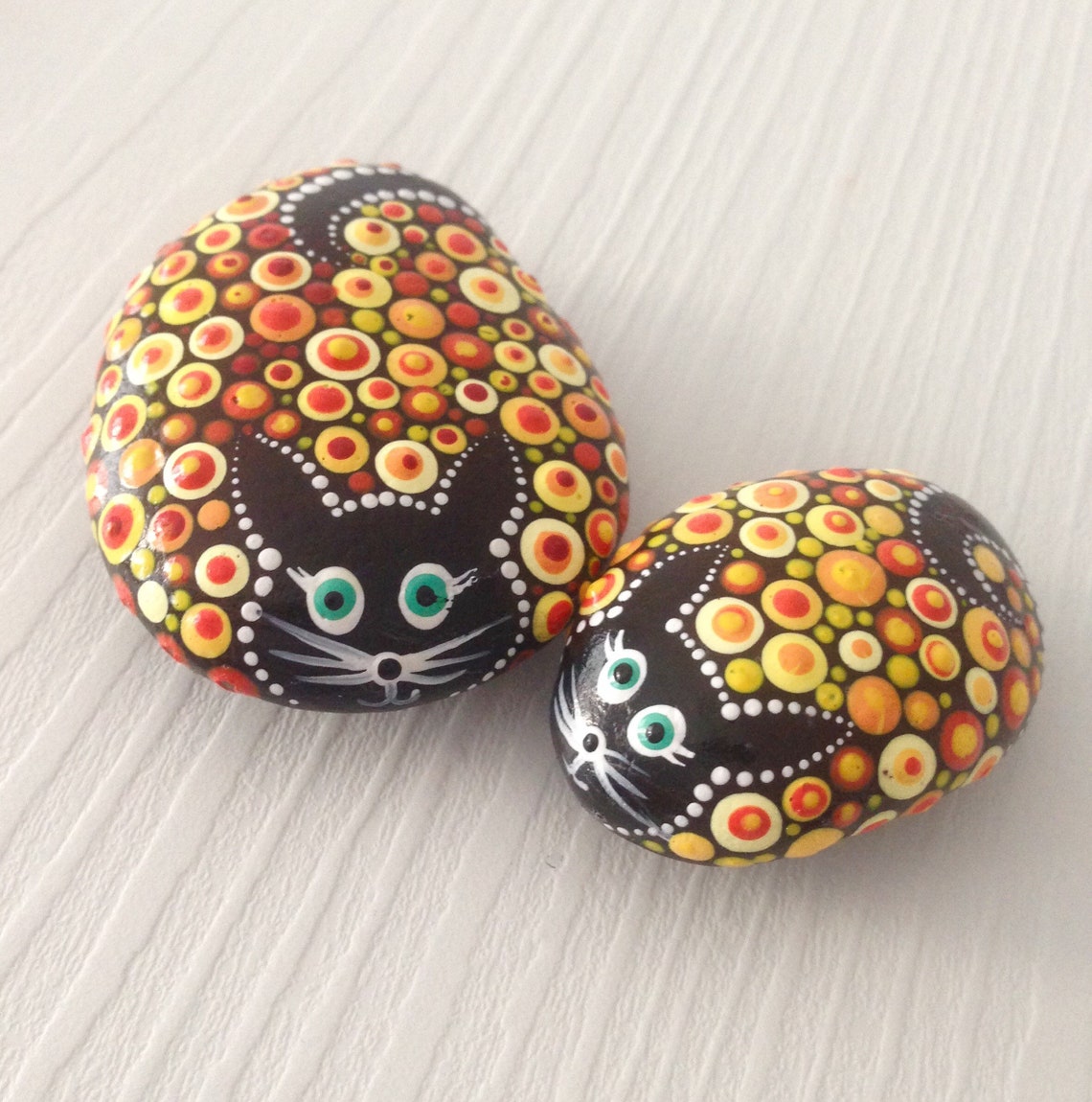 Set of 2 Cats Painted on a Stone Mamma and a Baby Cat Fairy | Etsy