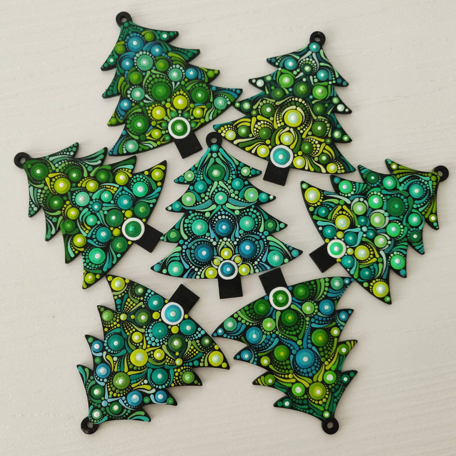 Set of 2 Green Christmas Tree Ornaments on Wood in Shape of a - Etsy