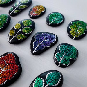 SET OF 6 - 6 Leaves on a Stone, Leaf on a Rock, Dotart Leaf, Dotilism ...