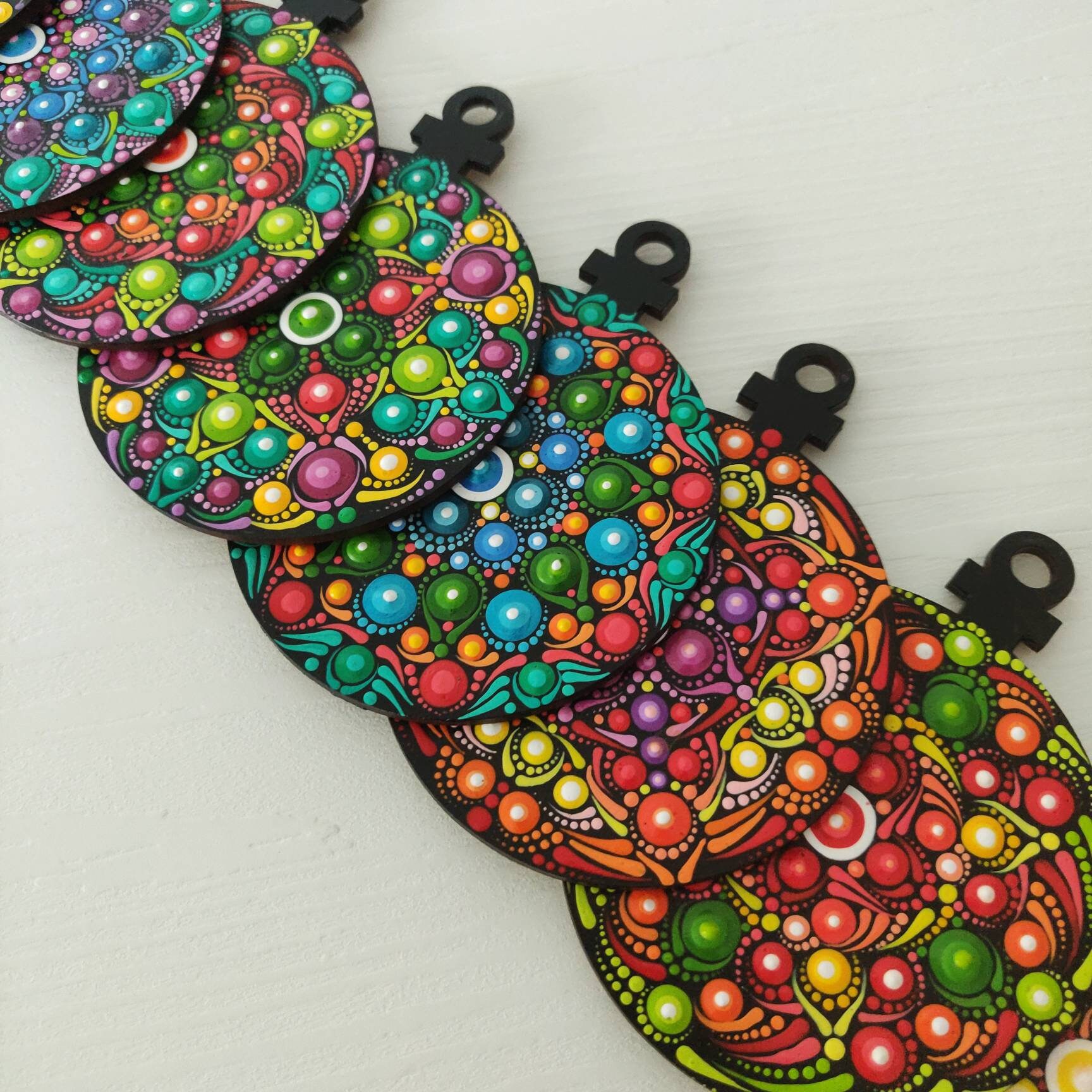 Custom mandala Christmas tree ornament on wood mandala on | Etsy