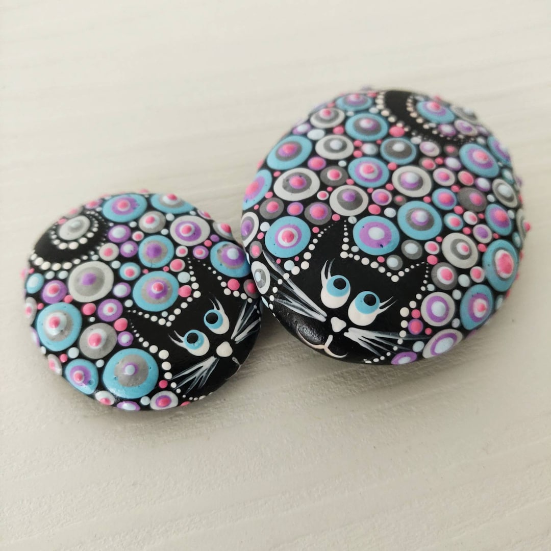Set of 2 Cats Painted on a Stone, Mamma and a Baby Cat, Fairy Garden ...