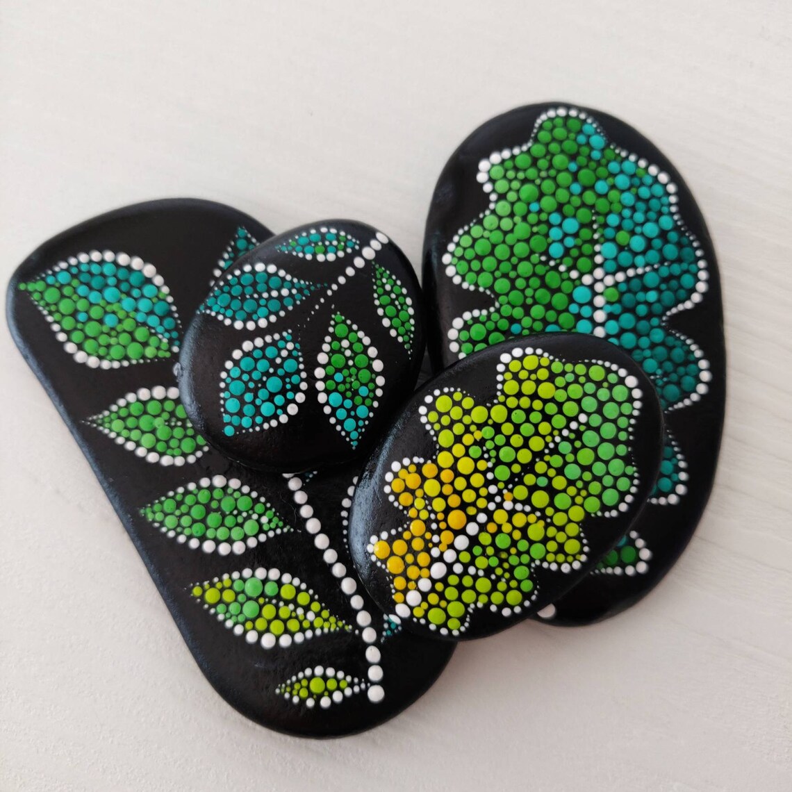 SET OF 4 - Dot Art Leaves on a Stone, Leaf on a Rock, Dotart Leaf ...