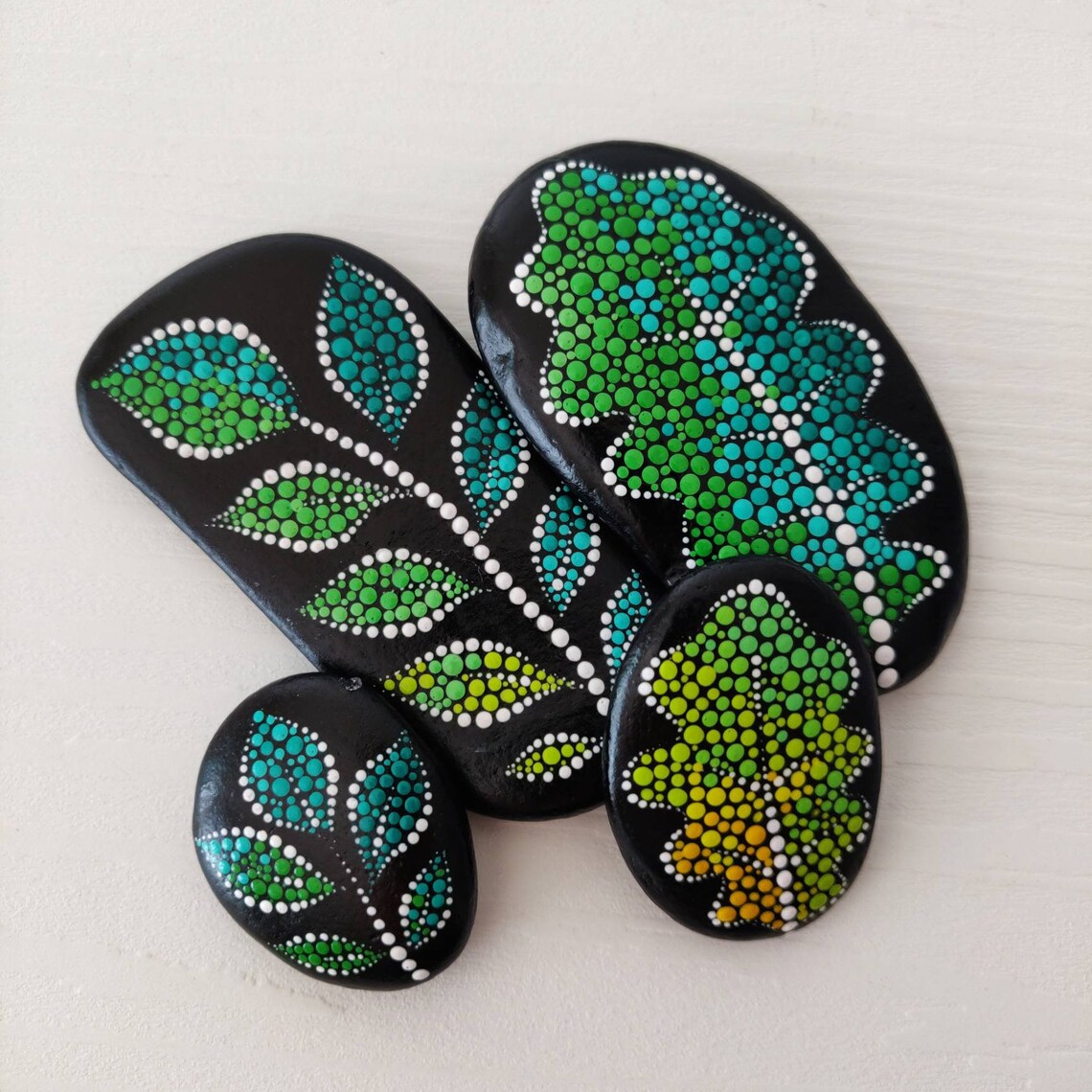 SET OF 4 - Dot Art Leaves on a Stone, Leaf on a Rock, Dotart Leaf ...