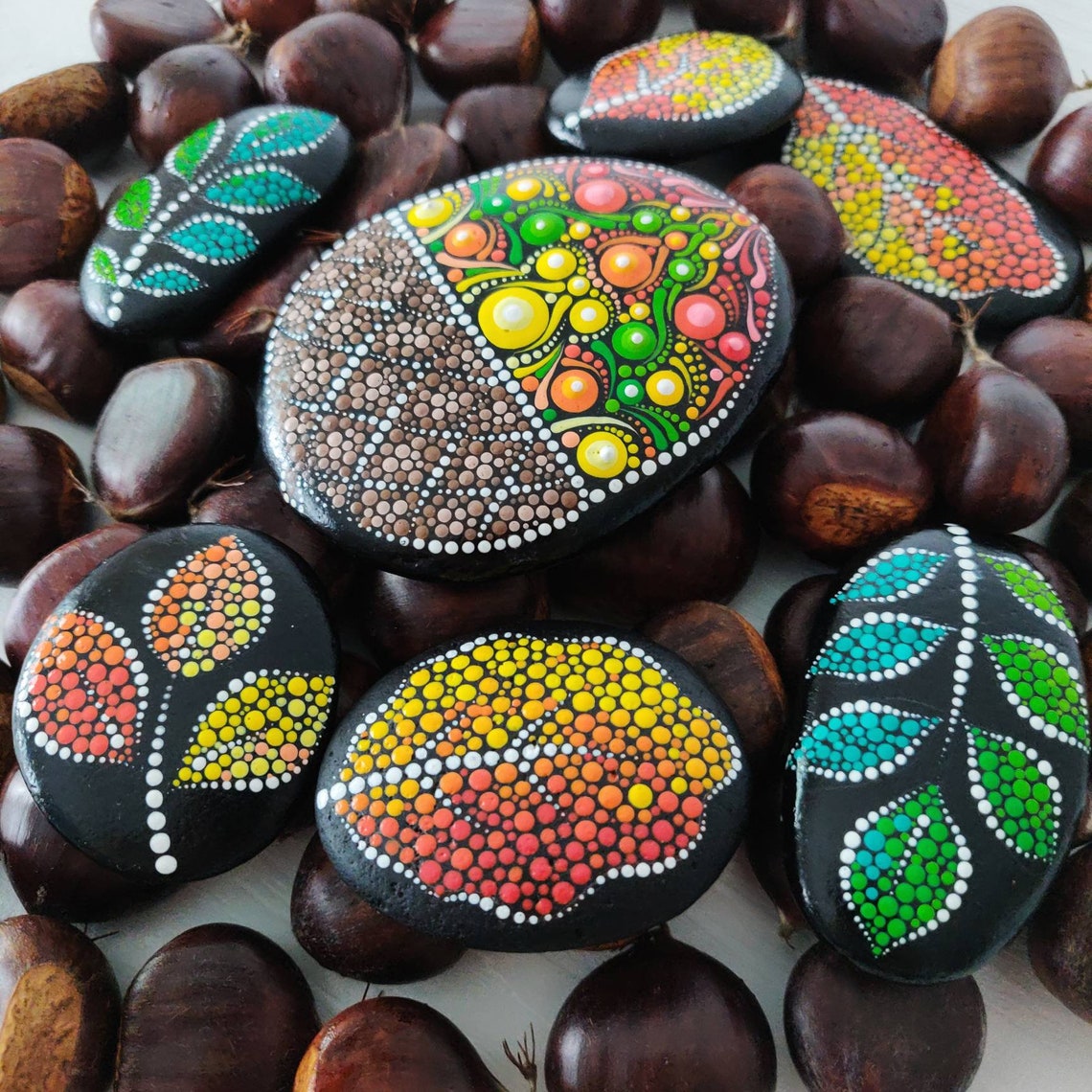 Dot Art Acorn on a Stone Acorn on a Rock Autumn Decoration - Etsy