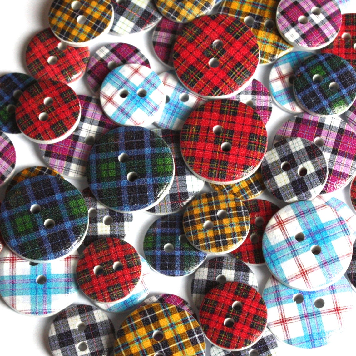 40 x Scottish Tartan Patterned Wooden Buttons Craft | Etsy