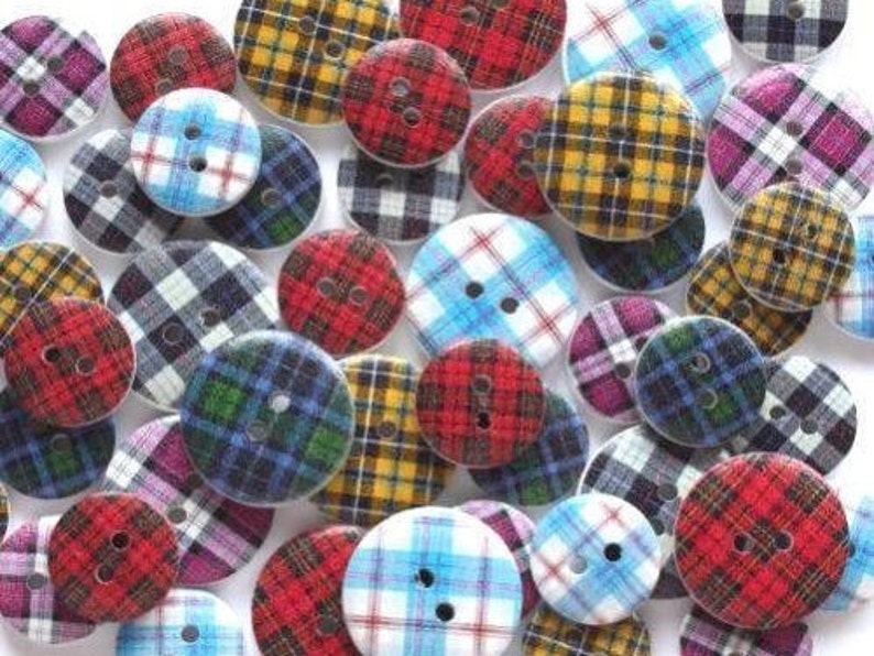 40 X Scottish Tartan Patterned Wooden Buttons Craft - Etsy UK