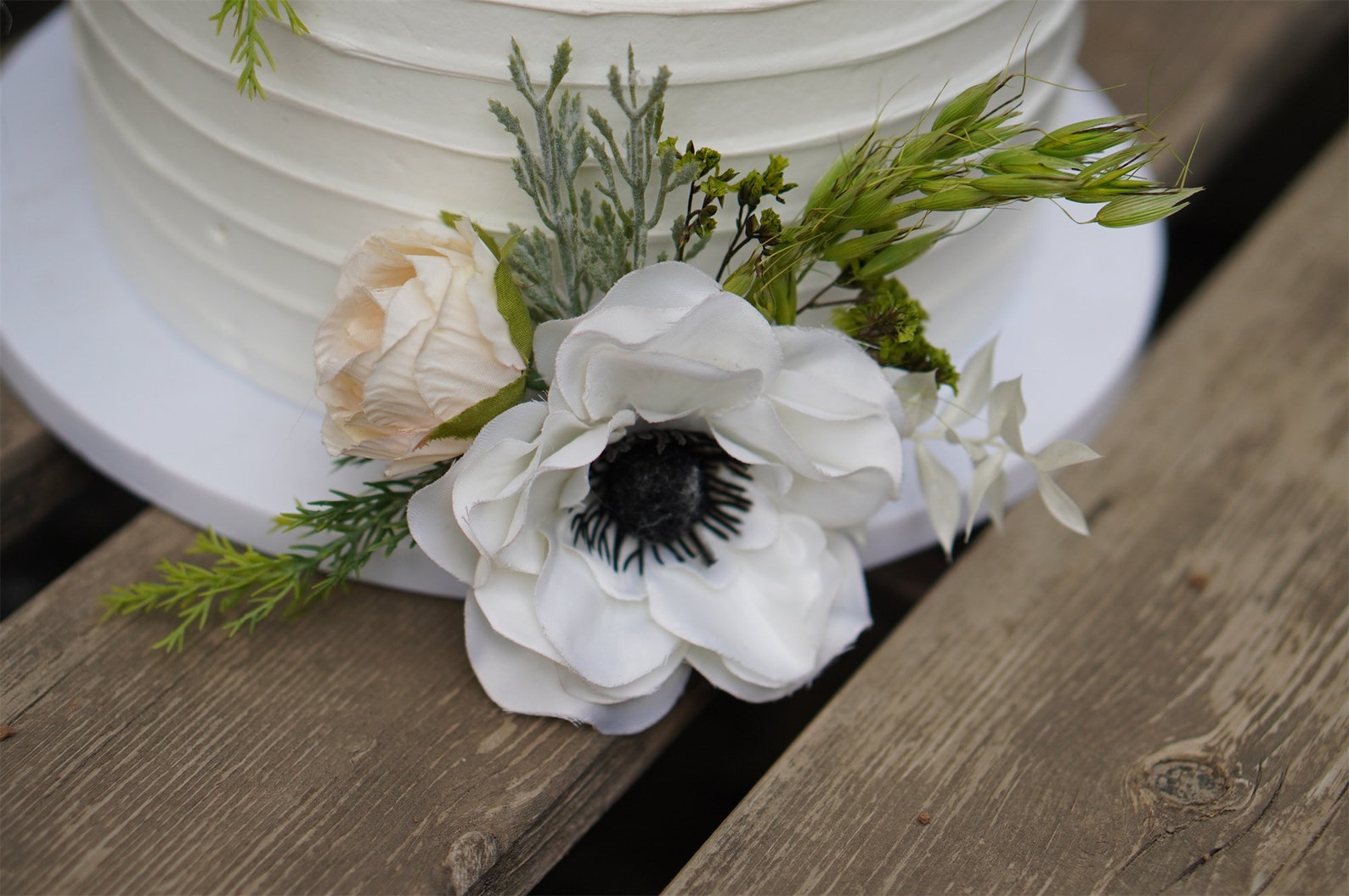 Handmade White Lotus Cake Topper: Two Tier Wedding Cake Decoration - Etsy