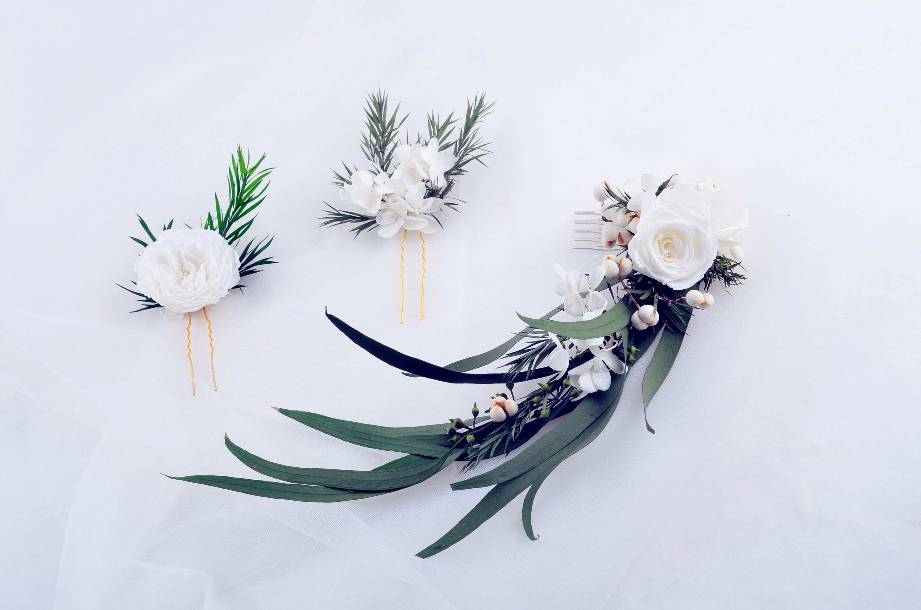 Preserved Natural real flower hair clip pin white green | Etsy