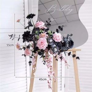 Wedding Welcome Floral Arrangement, Rose Garlands, Wedding Arch ...