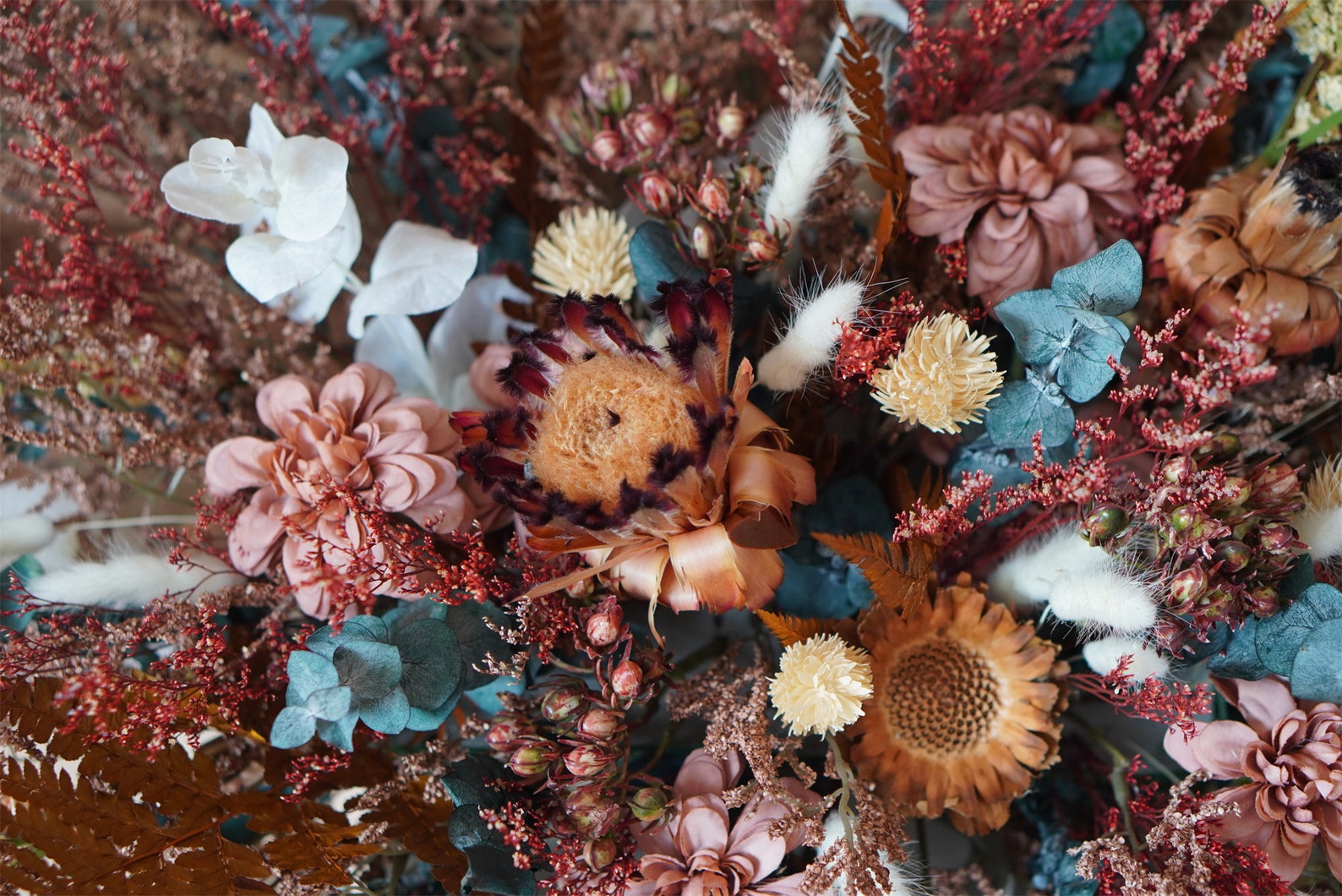 Handmade Dried Flower Arch Swag: Wedding Centerpiece (70cm X 40cm) - Etsy