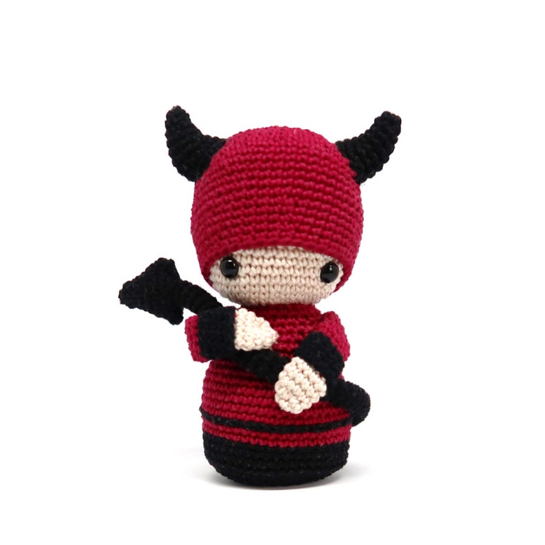 DEVIL Crochet Pattern, Kokeshi Doll - Etsy