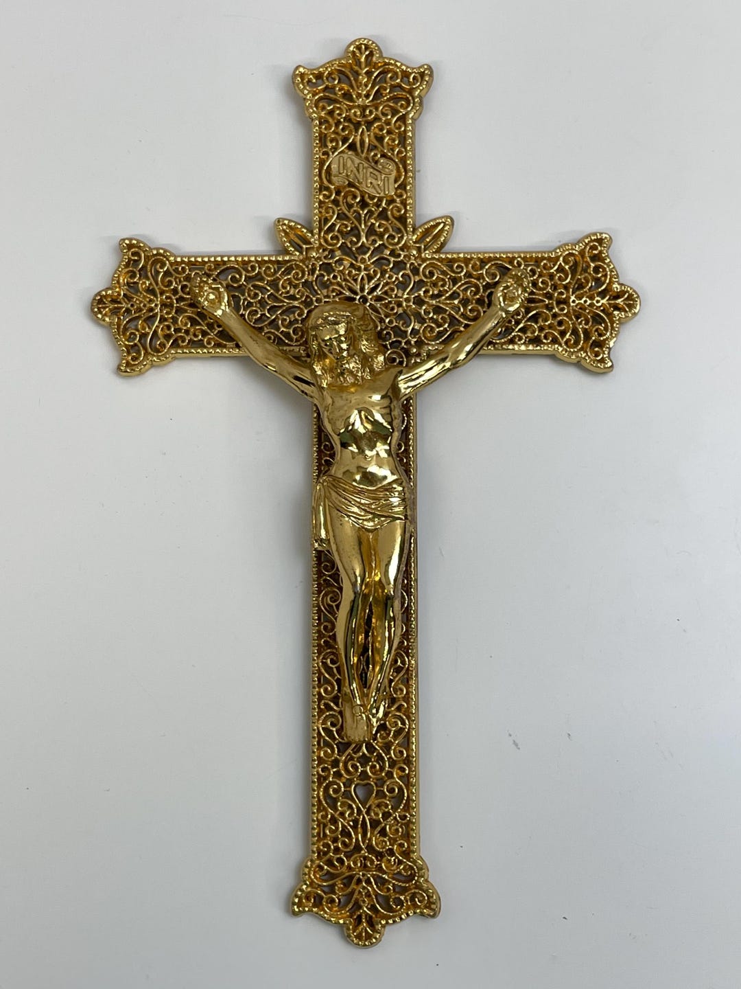 Vintage Ornate Filigree Gold Gilded Metal Wall Crucifix INRI Jesus on ...