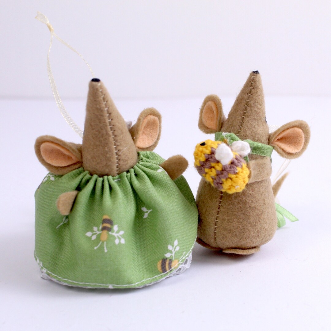 Bee Happy Mouse Couple - Etsy