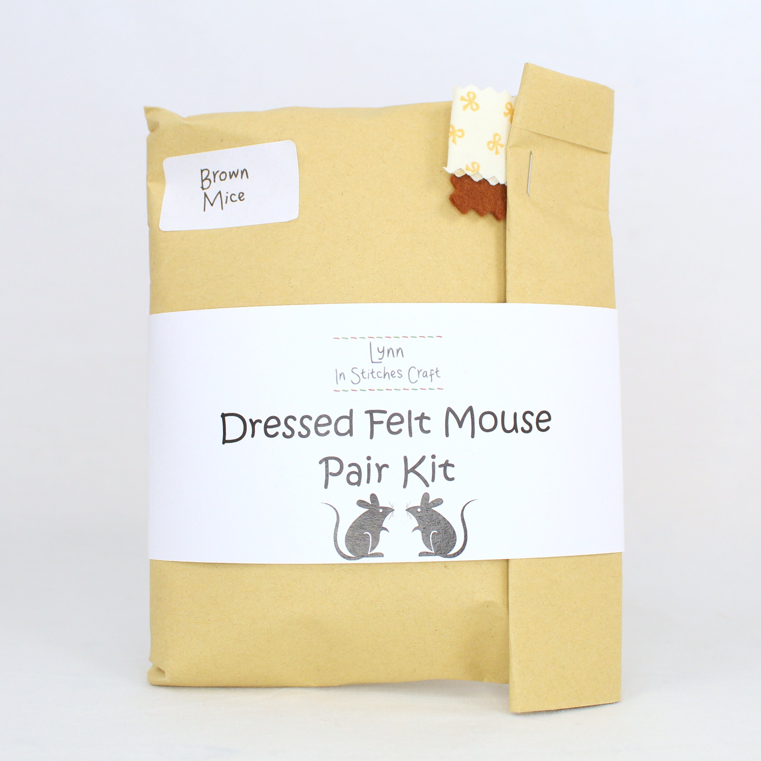 DIY Kit Dressed Felt Mouse Couple - Etsy UK