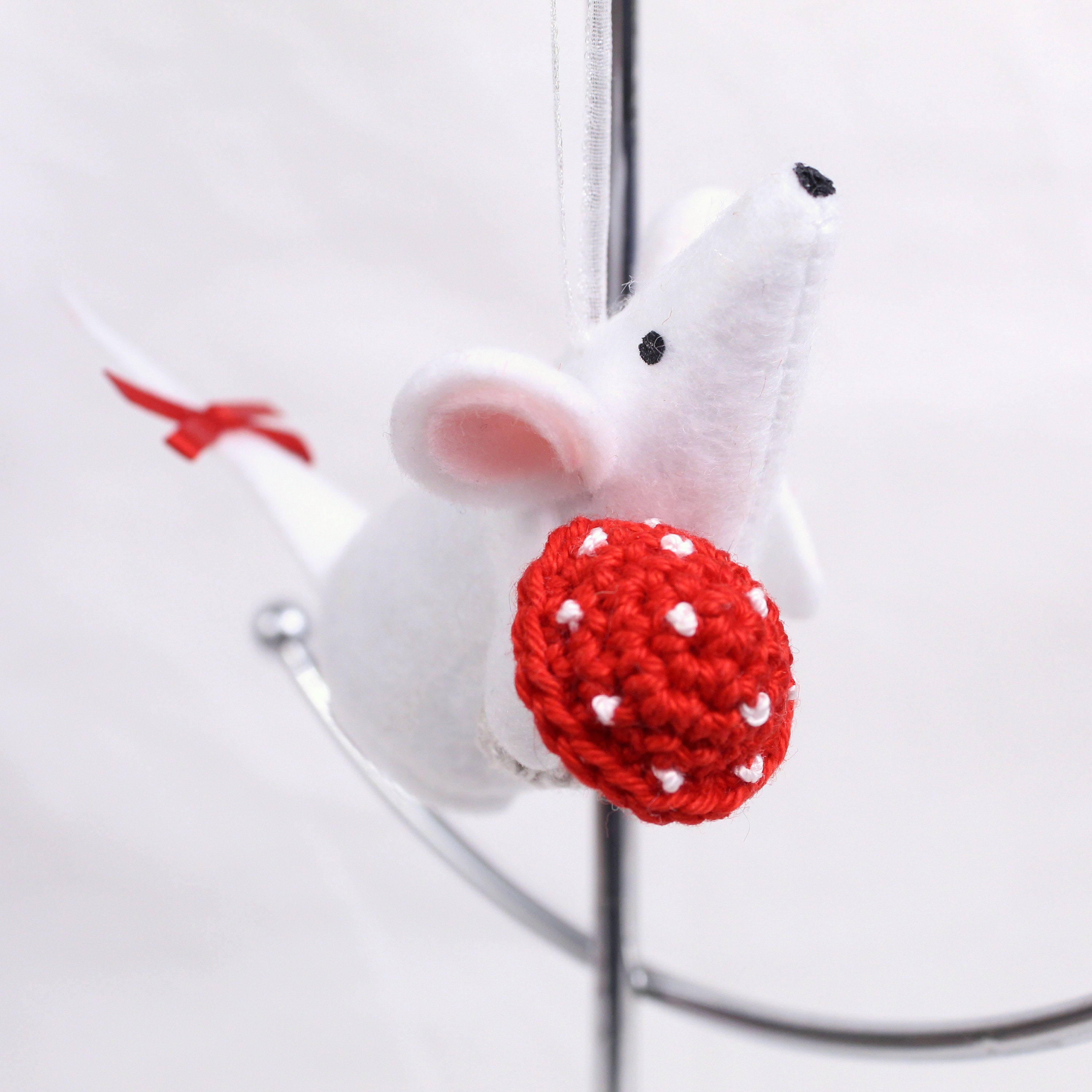 Toadstool Mouse - Etsy