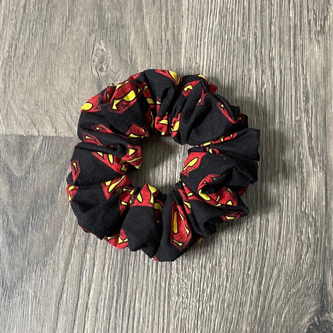 Superman Scrunchie Dc Superman Clark Kent Symbol Scrunchie - Etsy