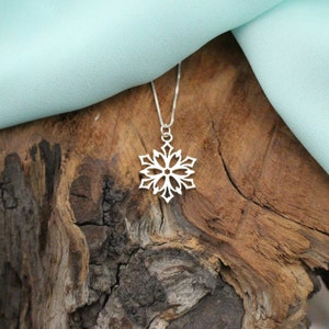 Sterling Silver~snowflake~necklace~norwegian~rosemaling~ice ...
