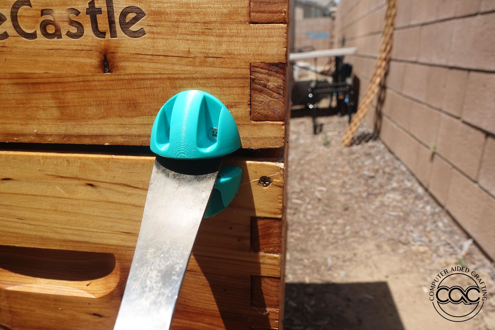 EZ Pry Beehive Tool Easily Pry Apart Stuck Hive Boxes Weather-resistant ...