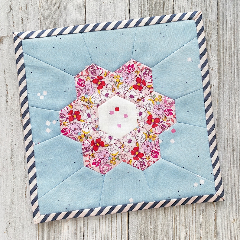 Hexagon Mug Rug Block - English Paper Piecing - EPP - Paper Pieces ...