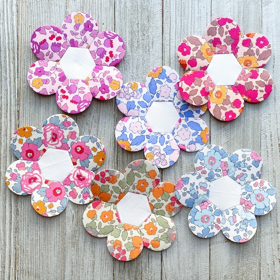 1 Dilly Flowers English Paper Piecing EPP Paper | Etsy