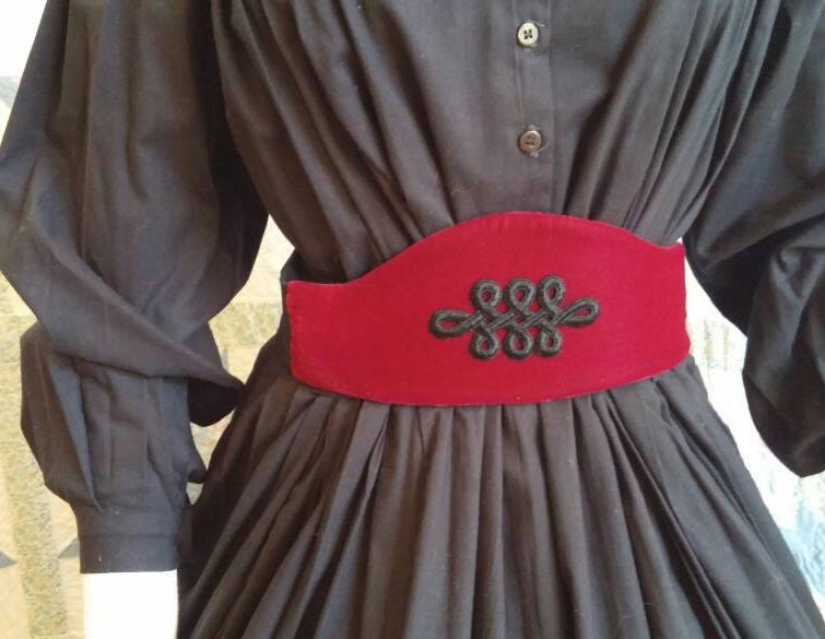 Wine Velvet Medici Belt With Black Knot Applique | Etsy