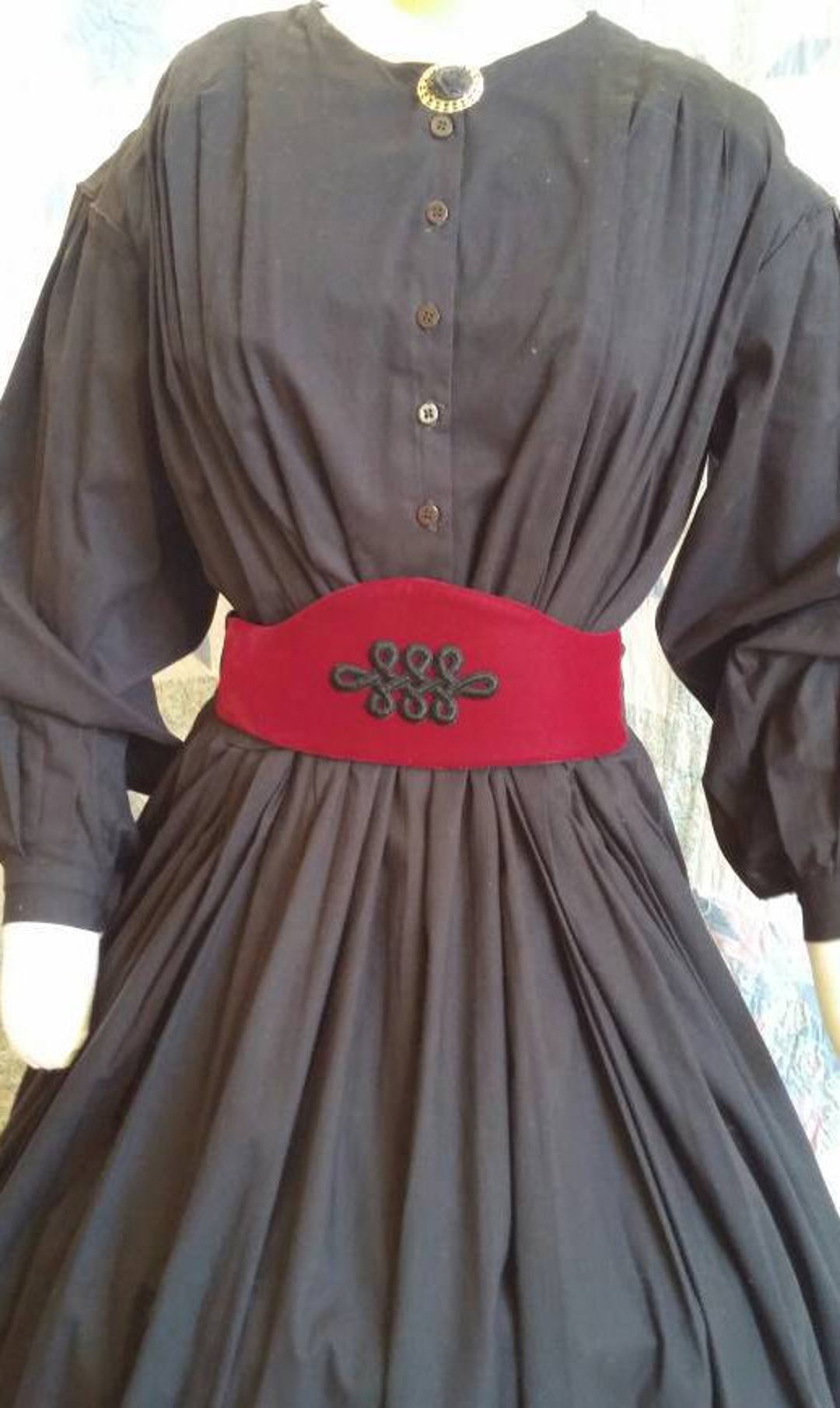 Wine Velvet Medici Belt With Black Knot Applique - Etsy