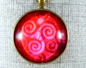 Red Triskelion Round Pendant Necklace - Etsy