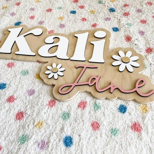 Daisy Name Sign, Nursery Name Sign, Daisy Nursery Decor, Name Sign for ...