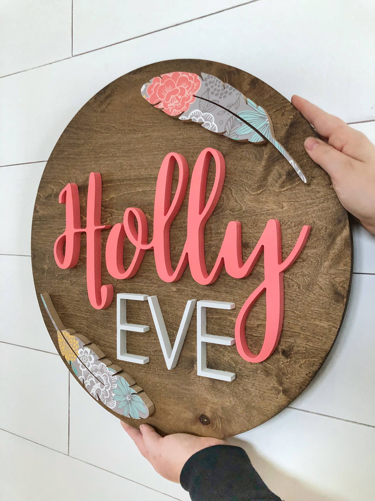 Custom Feather Name Sign Round Sign Child or Baby Name - Etsy