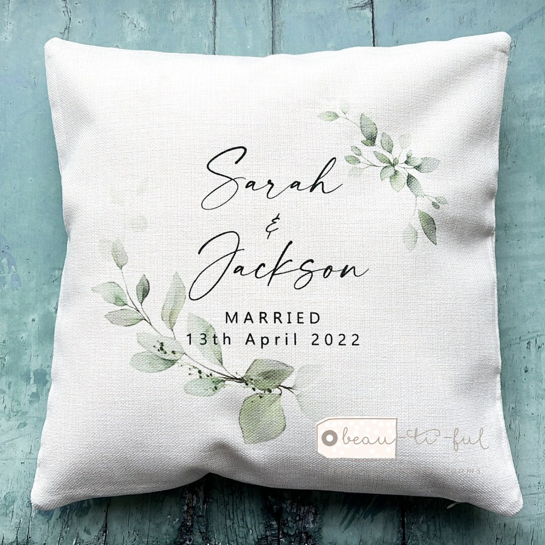 Personalised Married Names Mr & Mrs Wedding .. Eucalyptus Greenery ...