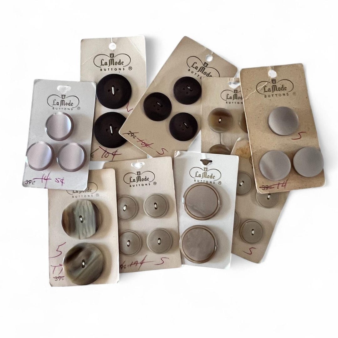 Lot of 27 Vintage La Mode Buttons on 9 Cards, Neutral Colors, Mixed ...