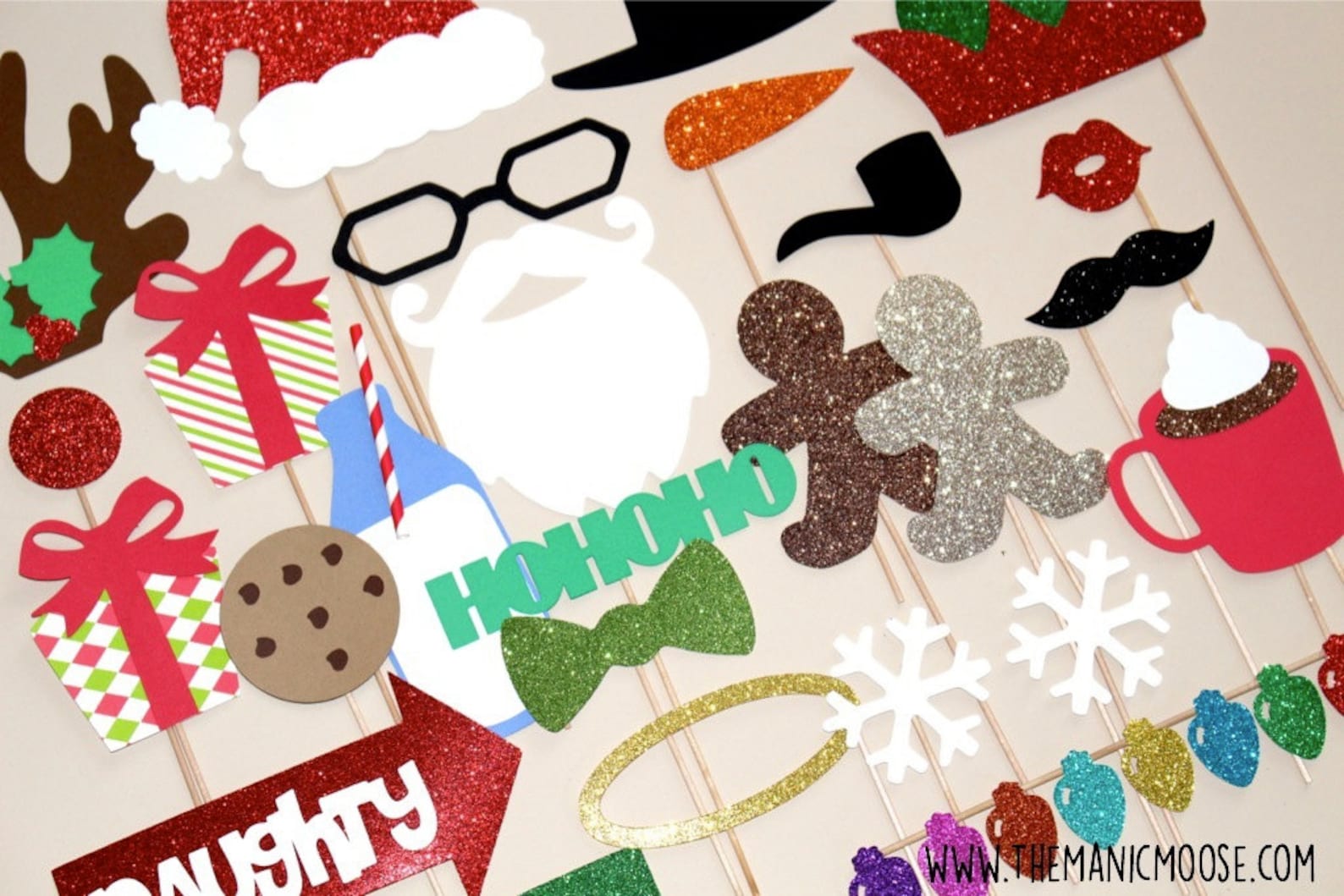 Christmas Party Props - SUPER DELUXE 26 Piece Set - GLITTER Photo Booth ...