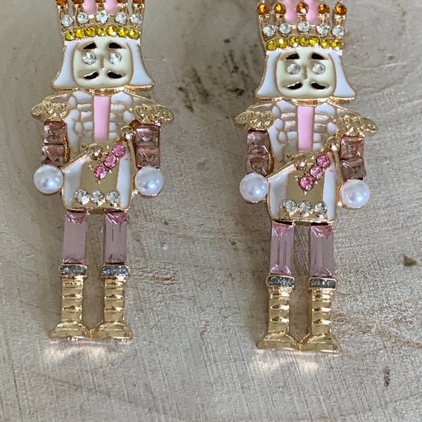 Nutcracker Pin - Etsy