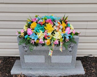 Blue Yellow Cream Cemetery Headstone Saddle-grave Headstone Flowers ...