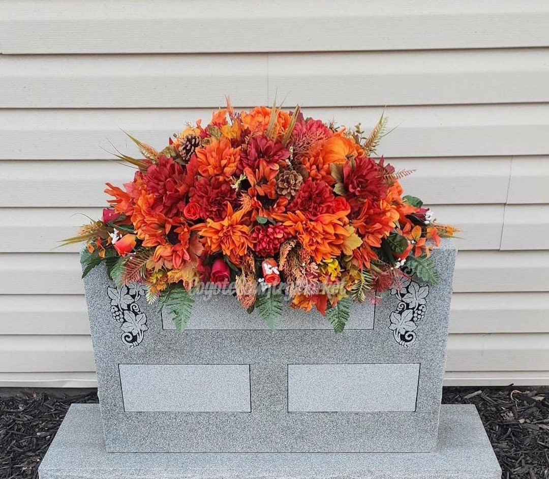 Shades of Orange Red Fall Cemetery Headstone Saddle-grave Headstone ...