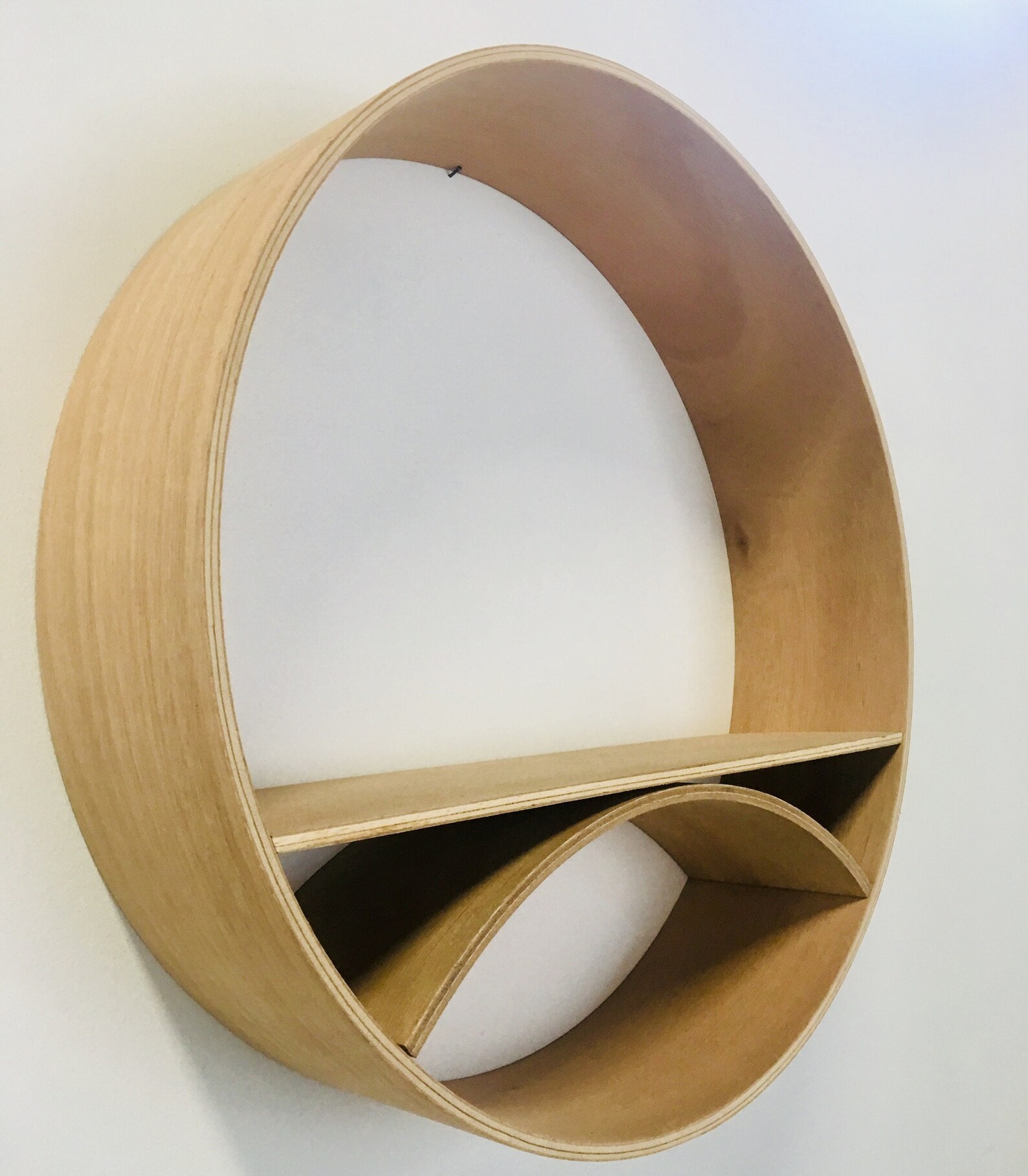 Round Floating Shelf: Mahogany or Maple Wall Decor - Etsy