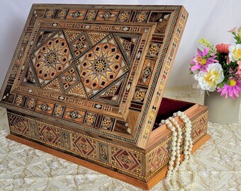 Pearl Storage Box | Etsy