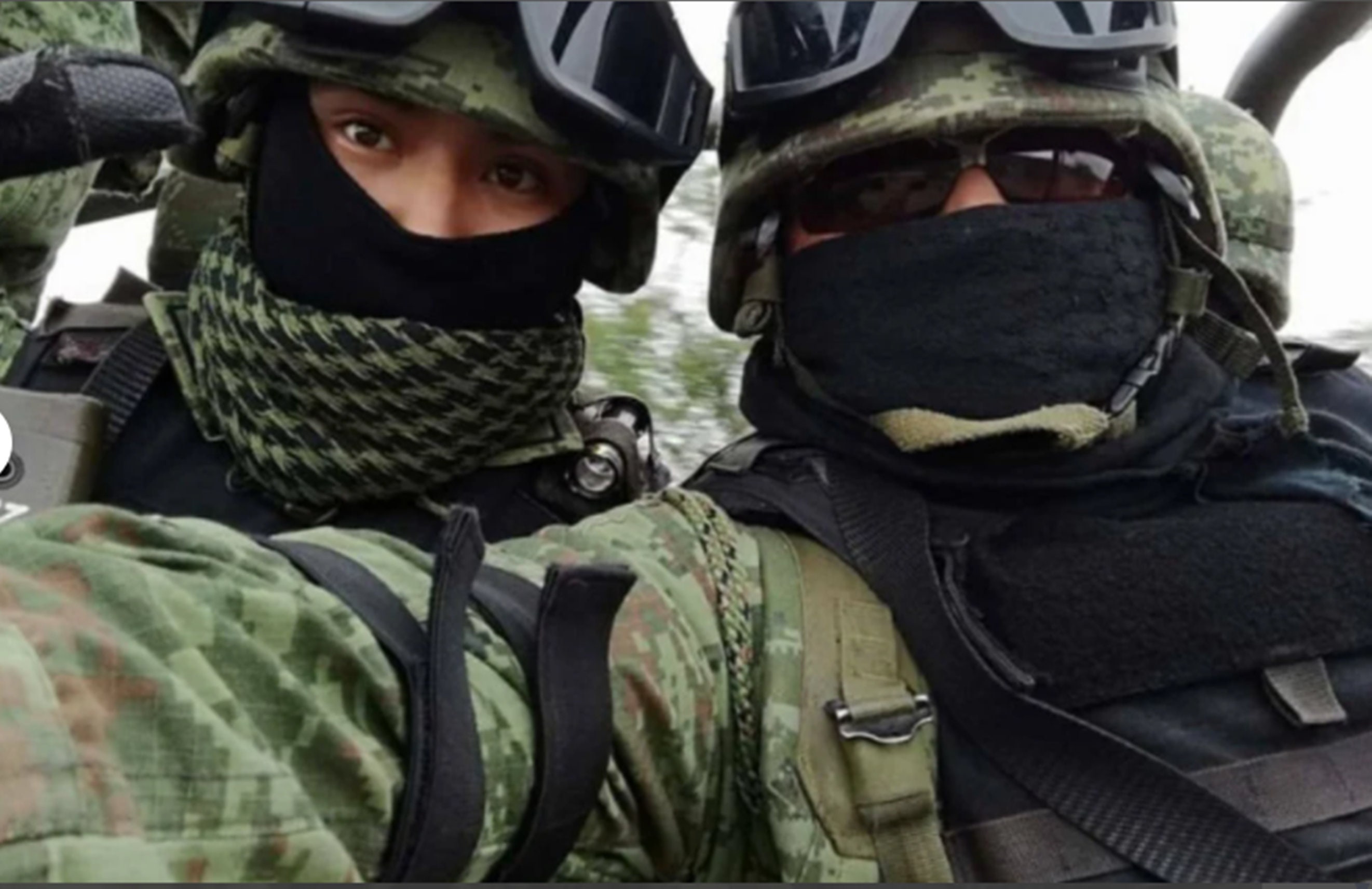 Sas Wearing Shemaghs