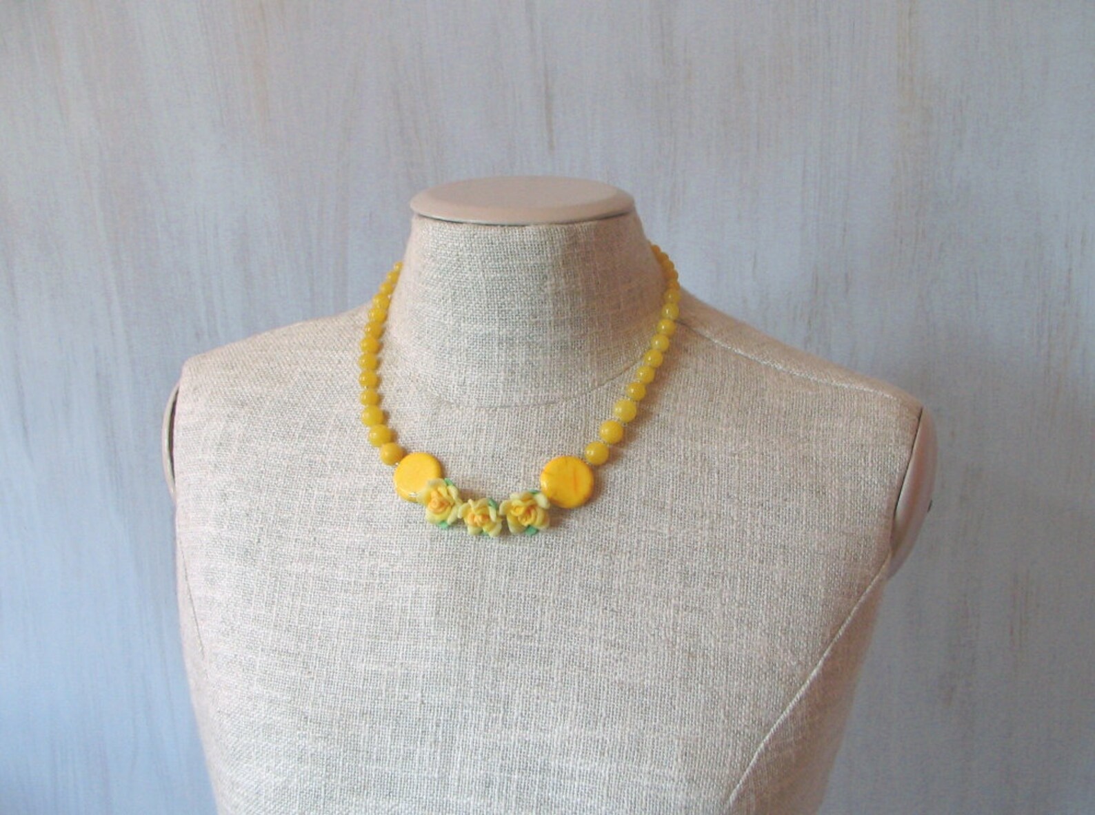Yellow Necklace With Flowers for Her Original Spring Jewelry Gemstones ...
