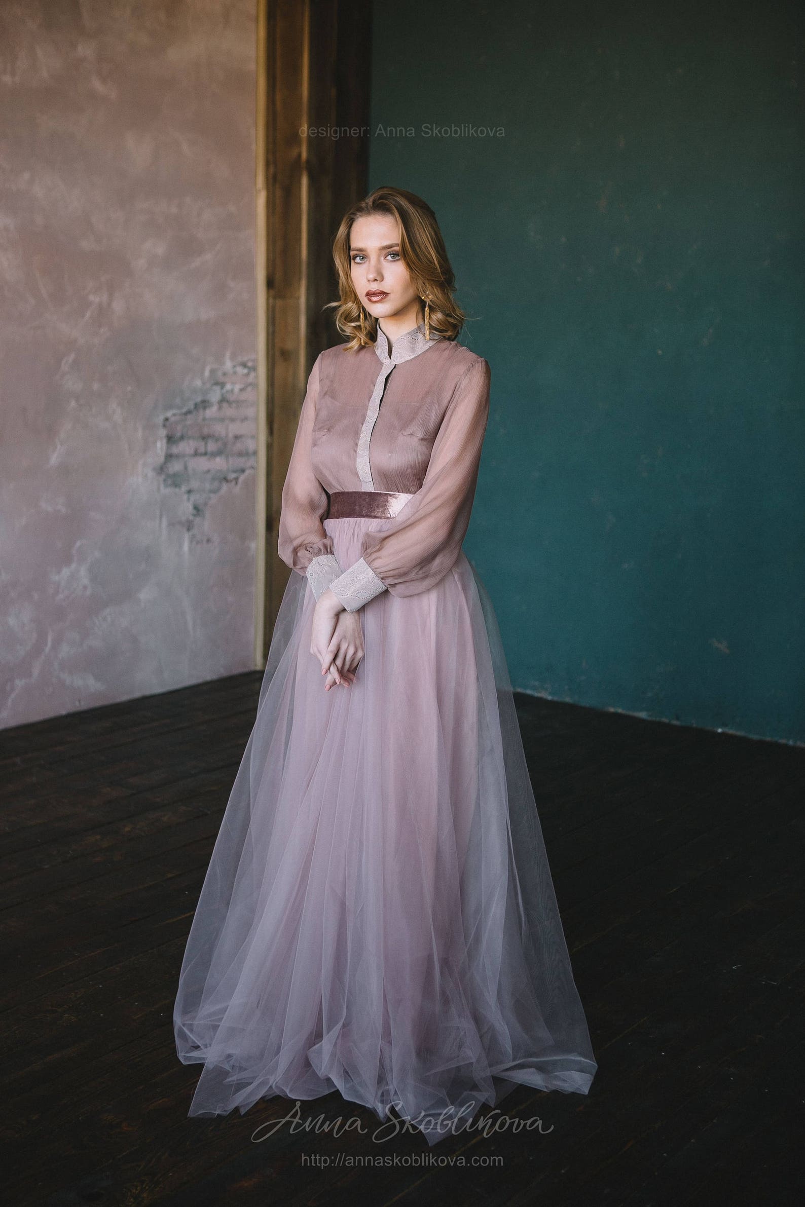 Vintage Wedding Dress Simple Wedding Dress Gold Wedding - Etsy