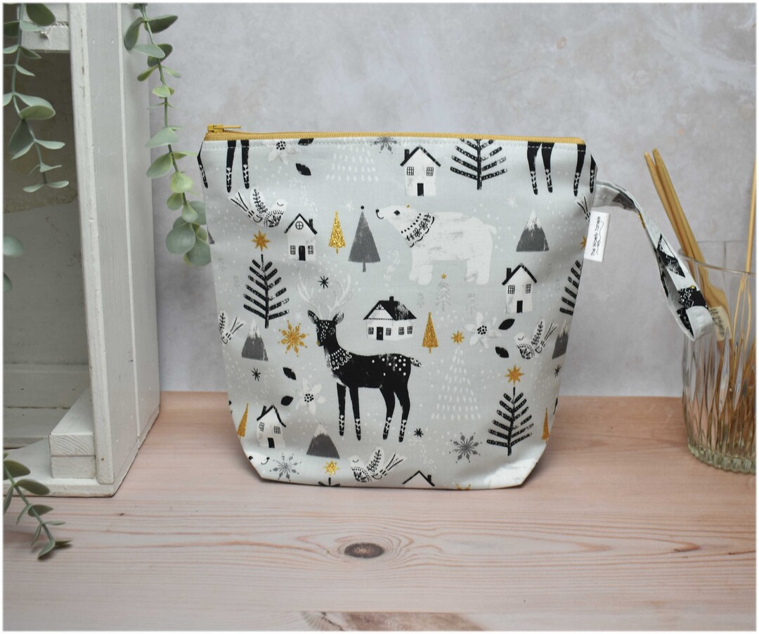 Winter Project Bag, Medium Project Pouch, Knitting, Crochet, Craft Bag ...
