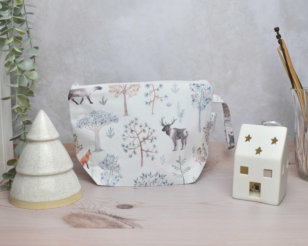 Winter Sock Project Bag, Small Knitting Bag Zip Bag, Sock Bag, Small ...