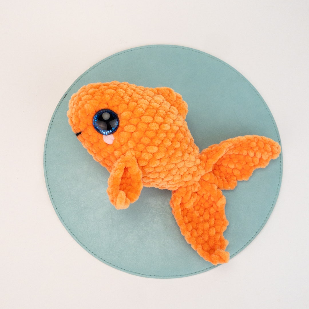 PATTERN: Plush Gloria the Goldfish Pattern - Amigurumi Chunky Goldfish ...