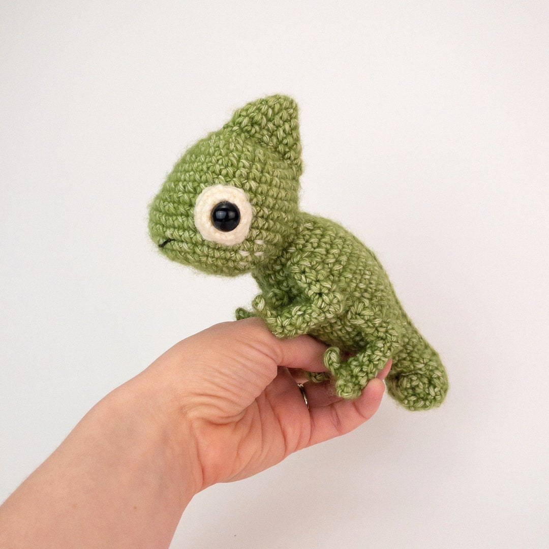 PATTERN: Clyde the Chameleon - Crochet Chameleon Pattern - Amigurumi ...